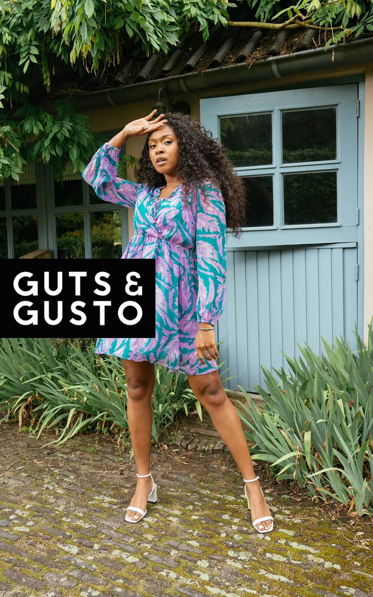 Jurk met v-hals overslag - Lila Groen | Guts & Gusto